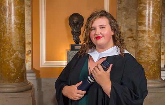 Rebecca Lannery graduates with a first in drama | QMU News | Queen ...