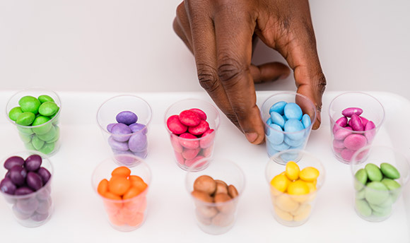 Become a food taster at QMU and save for summer.