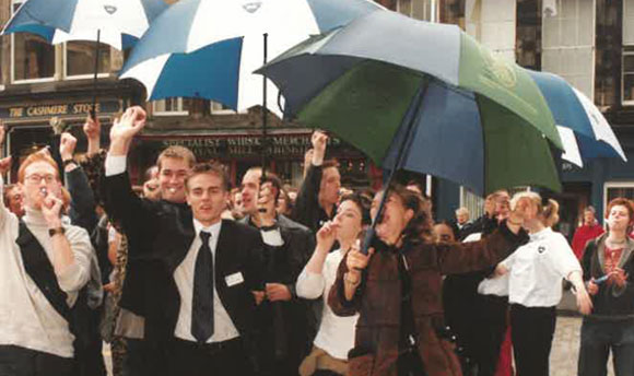 Procession down the Royal Mile marks 125th anniversary | QMU150 | Queen ...